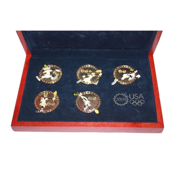 Disney | Other | New Disney 204 Disney Olympics Goofy Gold Medal Pin ...